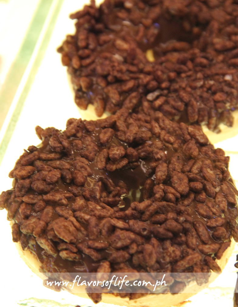 Delicious Donuts’ 12th Store Opens at Glorietta 2